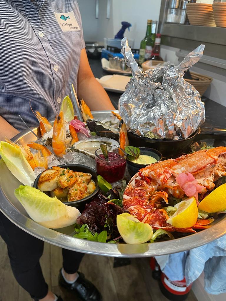 Fruit de Mer platter for 2 | St Tropez Lounge